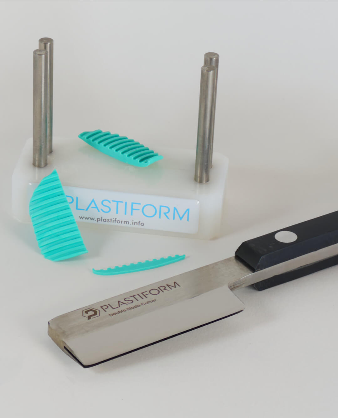 Cortador de Lâmina Dupla — Accessórios — Plastiform
